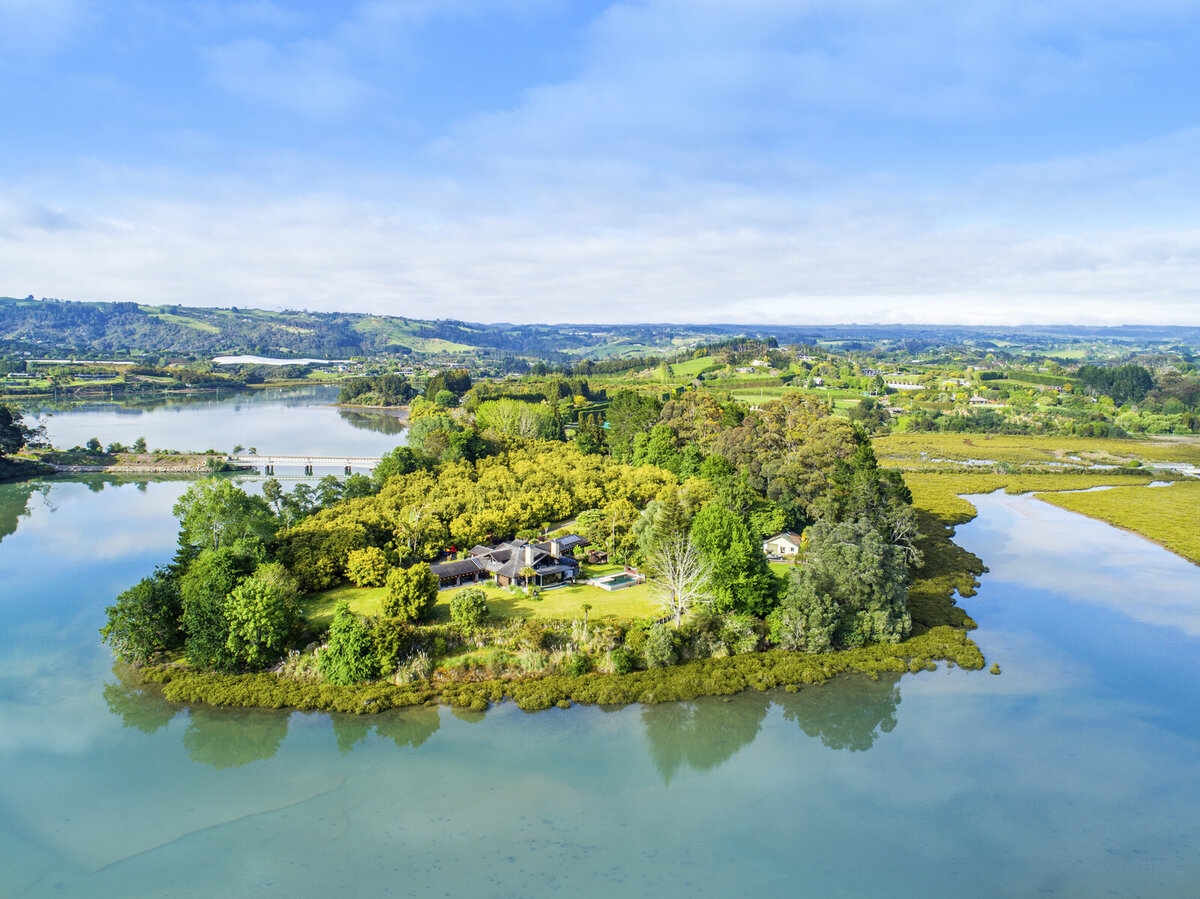 Te Puna Point Retreat | Photo Gallery