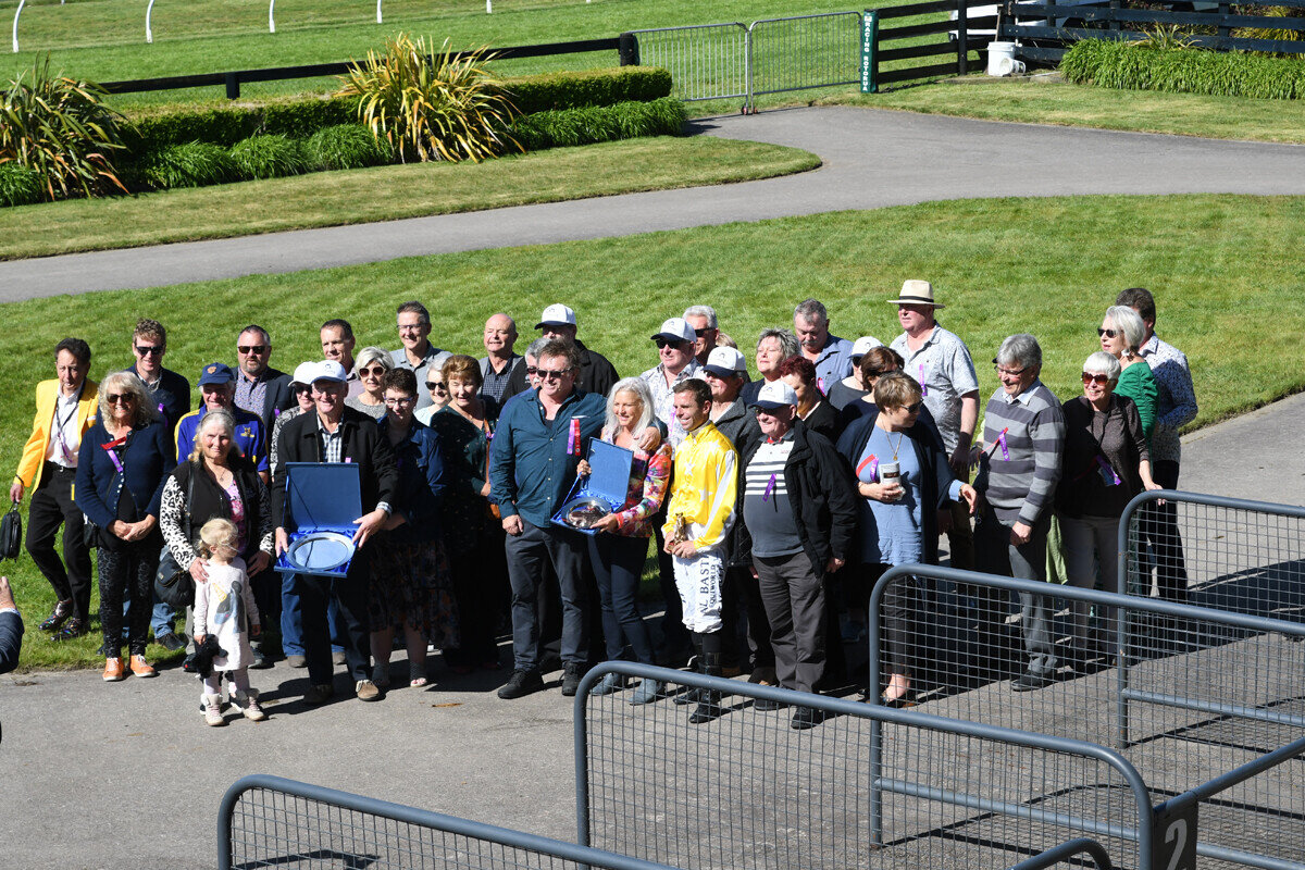 Richardson Racing Stables | Gallery