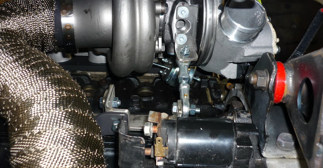 Manifold Bracing for your turbo setup | Sinco Customs