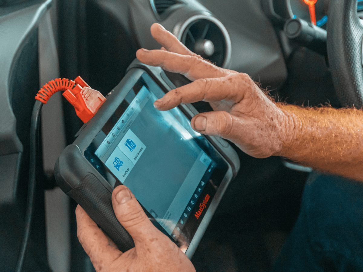 Automotive Technical Support | AECS Equipment