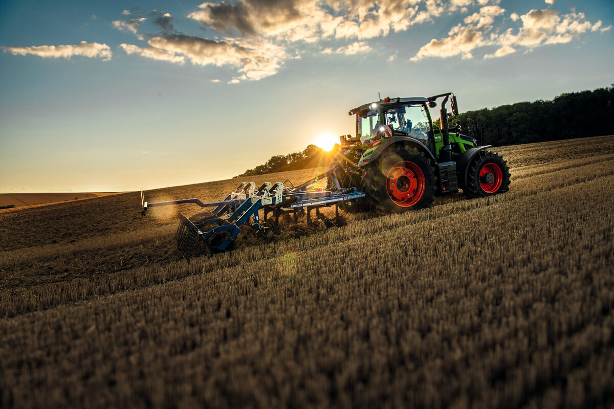 Fendt 600 Vario Tractor - Power, Precision, Efficiency | The Tractor Centre