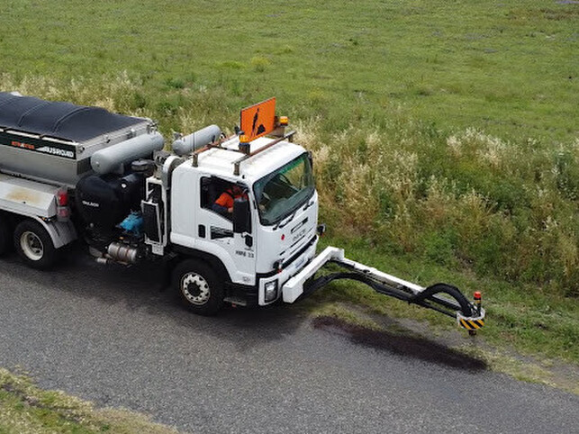 Jetmaster Road Maintenance Truck Hire | NZROAD