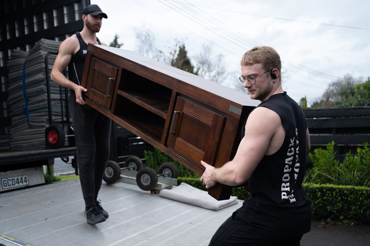 Hamilton House Movers In Action - Propack Removals