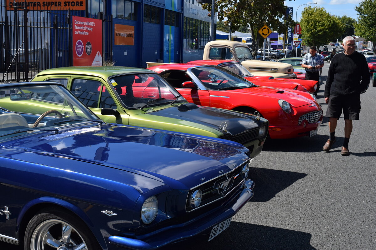 About Rentals | Mobicomm Limited