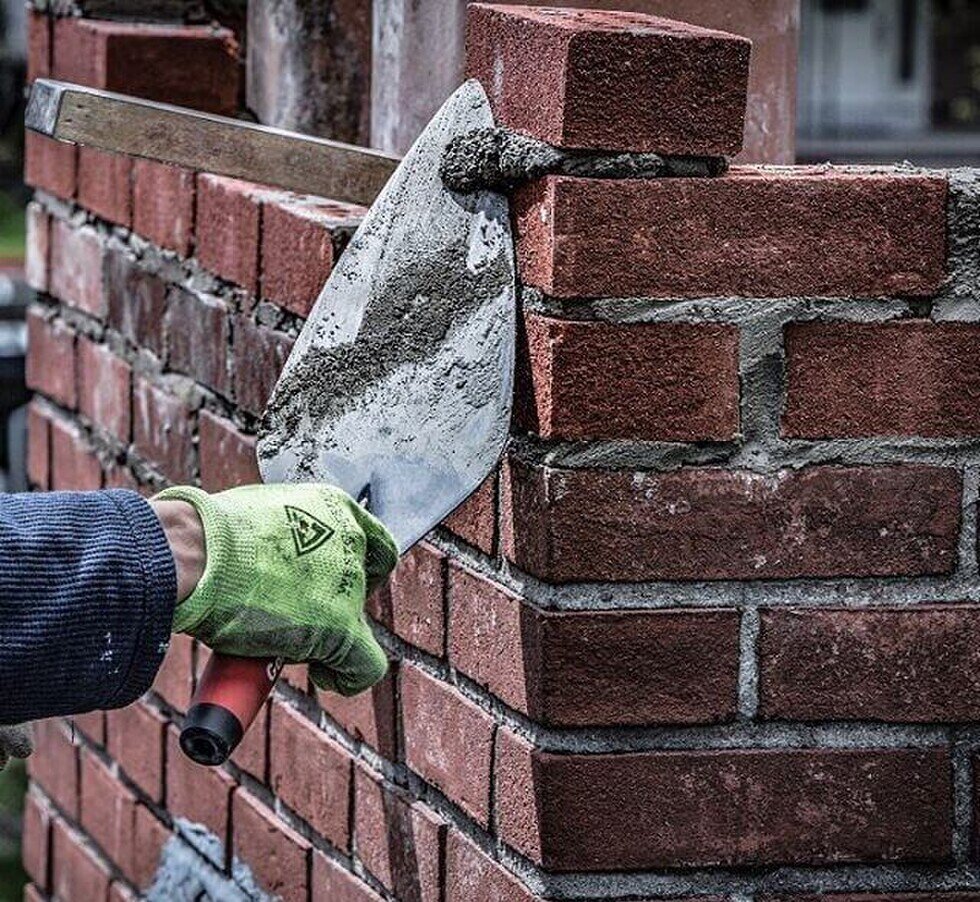 Hand Tools for Bricklayers | Trowels, Hammers & More | Summit Tools NZ