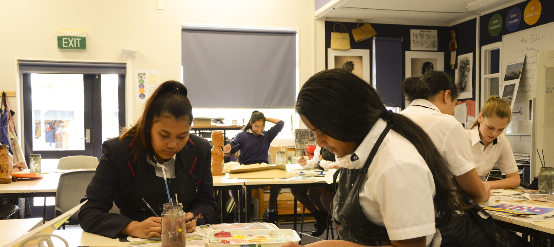 SENIOR VISUAL ARTS | Hastings Girls High School