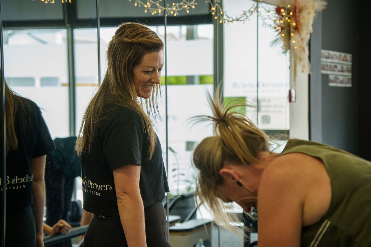 CONTACT | Rebels & Dreamers Studio