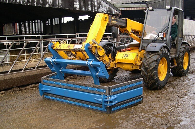 Heavy Duty Yard Scraper | Albutt | Ag Attachments Limited