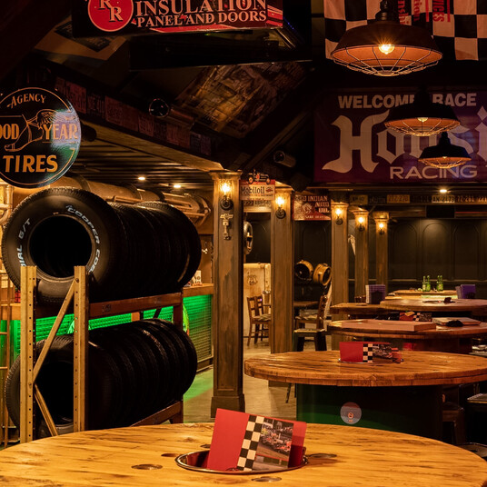 Speedway Garage | Functions