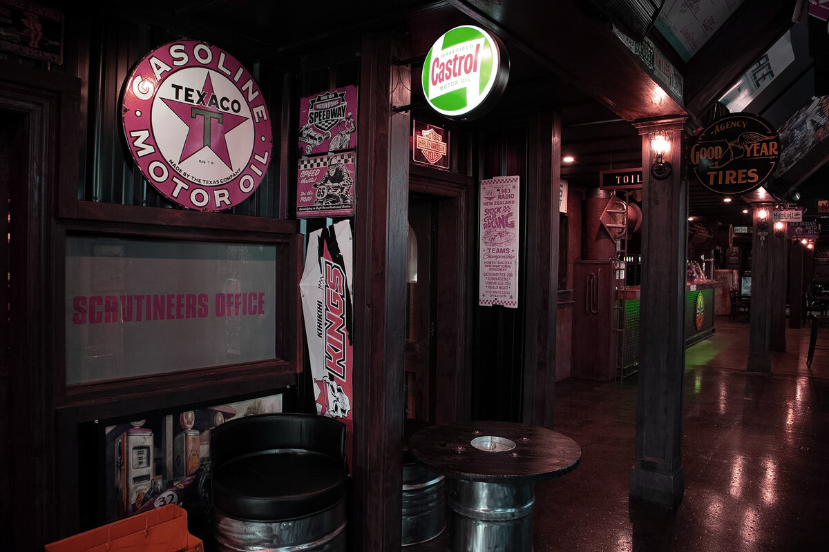 Speedway Garage | Contact